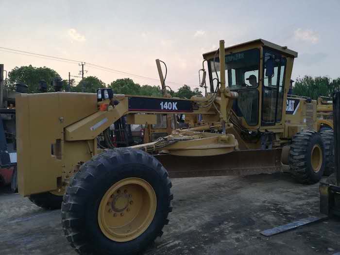 Tahun 2016 Digunakan Motor Grader CAT 140K, Grader Heavy Equipment ...